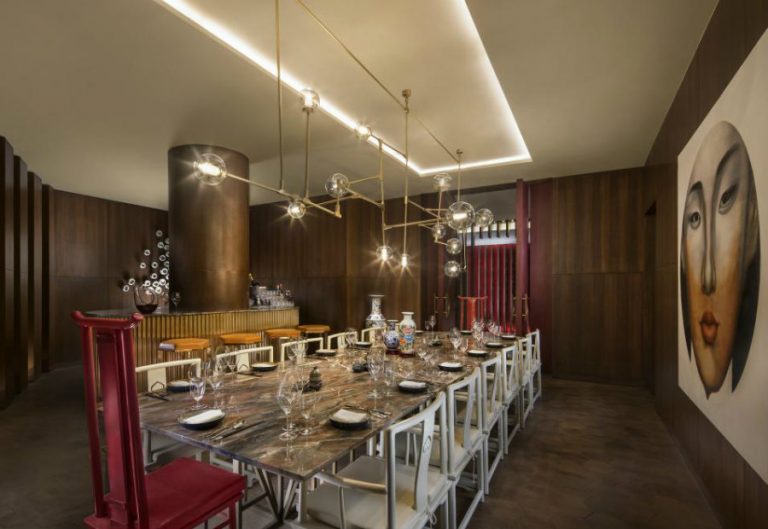 The Hong Kong club at Delhi – a luxurious restaurant interior decor ...