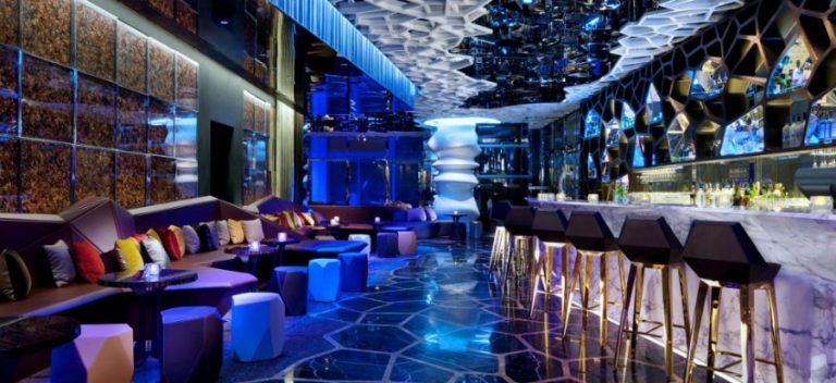 Lounge luxury decor: The world’s finest iconic lounge bar seating ...