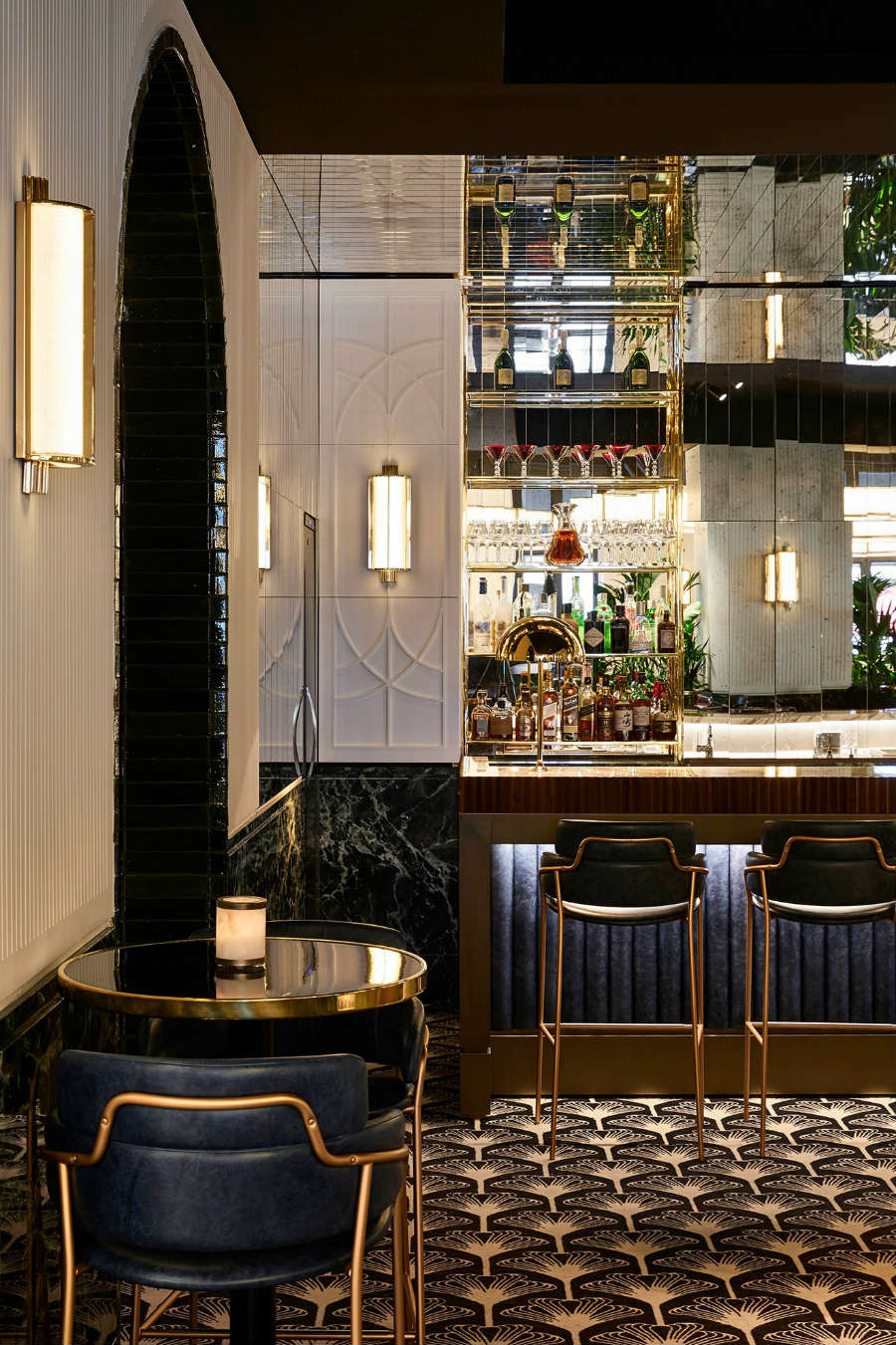 An unforgettable luxury dining experience at Beefbar Paris | Restaurant ...