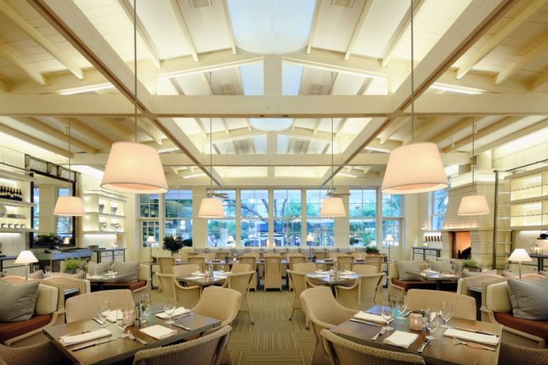Top Restaurants Known For French Interior Design | Restaurant Interior ...