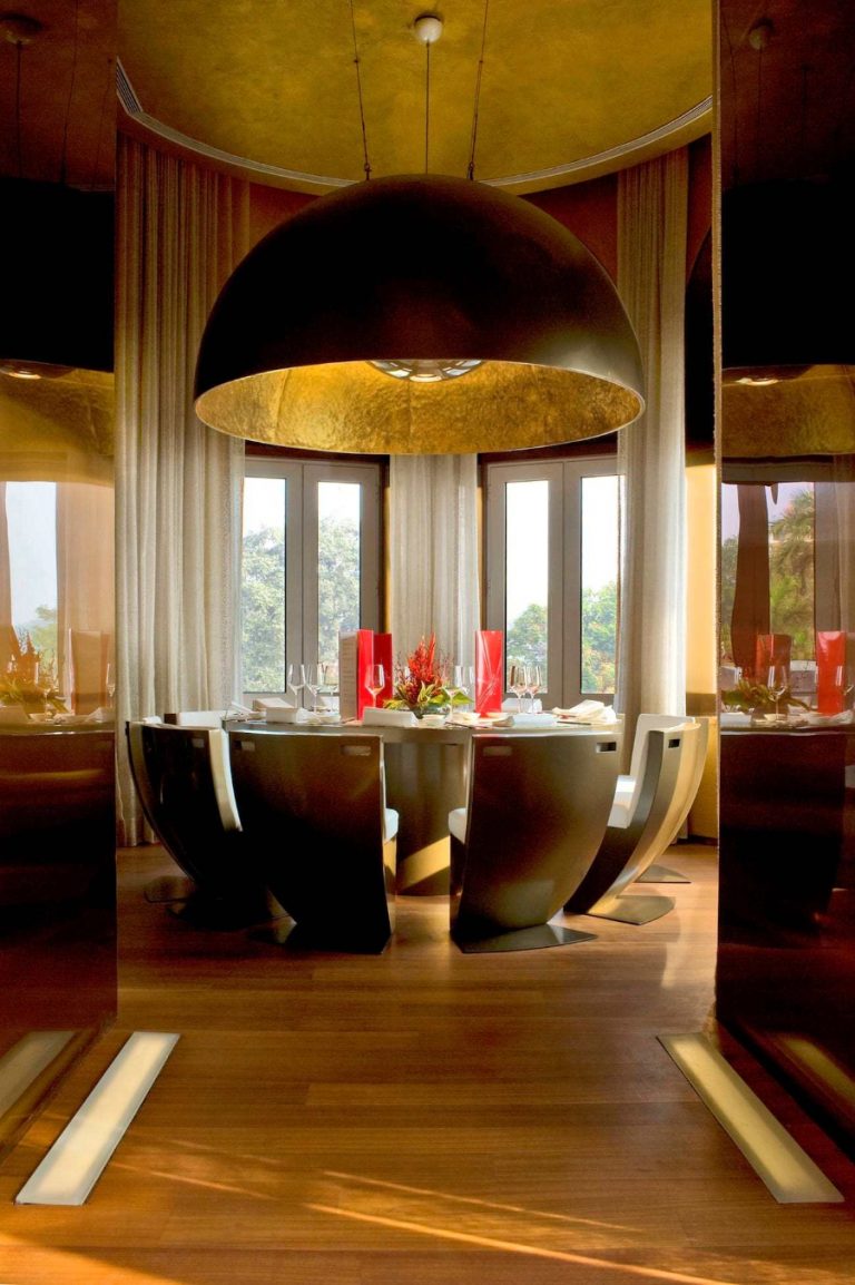 Wonderful Elegant Restaurant Decor by Studio Gronda | Restaurant ...